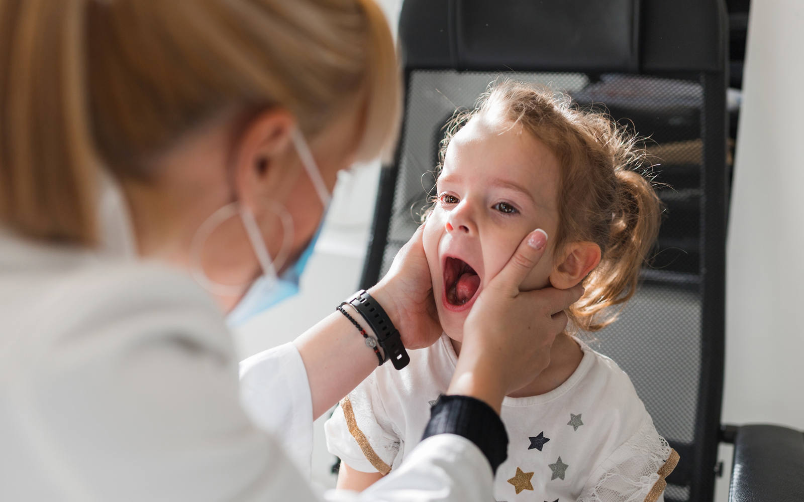 Scarlatine: symptômes et traitement – lexique de la santé de la CSS